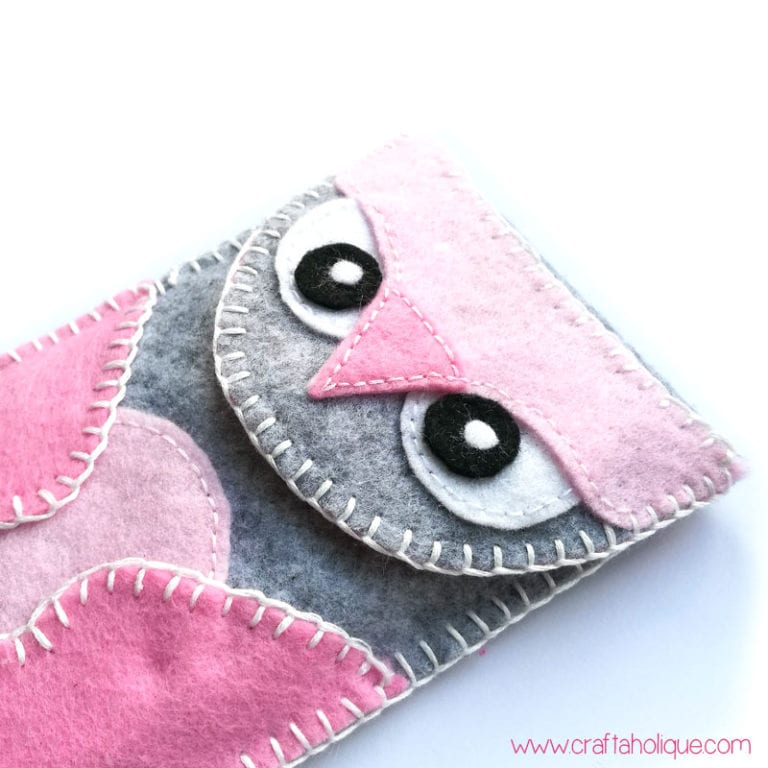 How to Make a Felt Owl Mobile Phone Case - Craftaholique