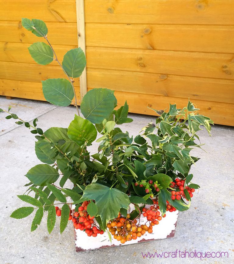 Flower Arrangement Tutorial With Wild Flowers Craftaholique