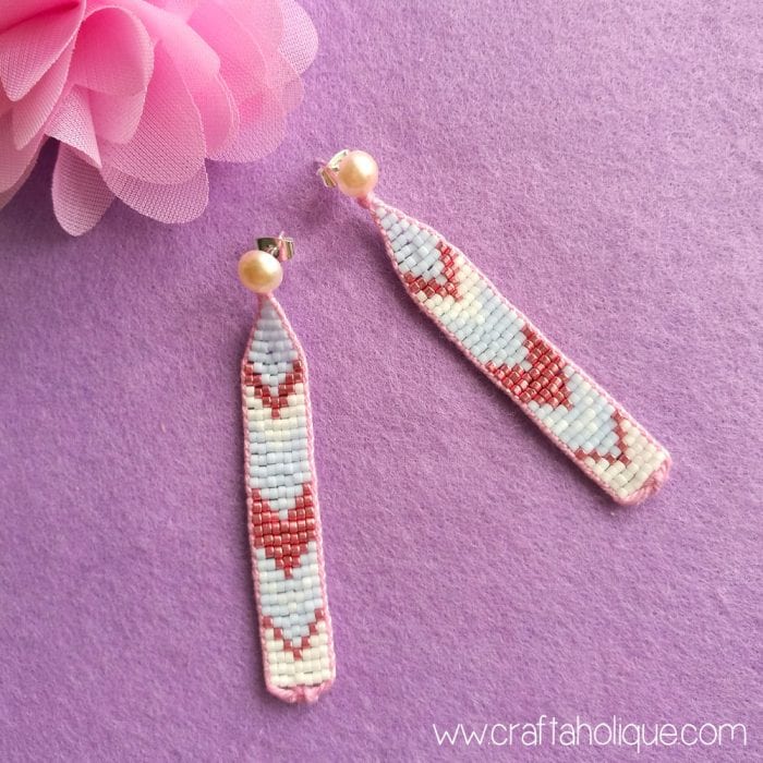Pretty Chevron Beaded Earrings Tutorial by Craftaholique